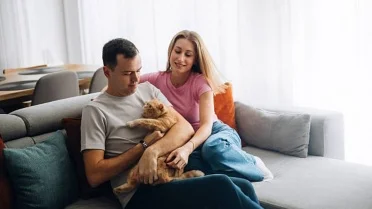 What Your Cat Is Really Thinking When You Pet Him
